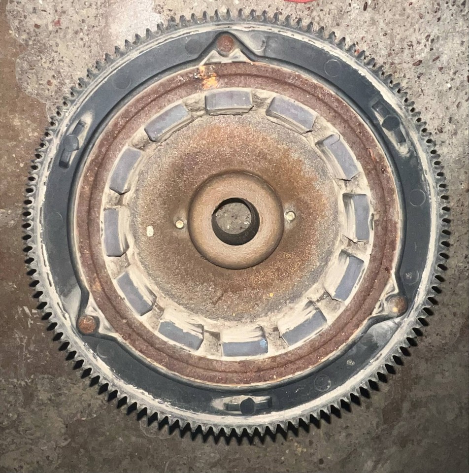 20 HP Briggs & Stratton 406577 0139-E1 flywheel # 691053 | eBay