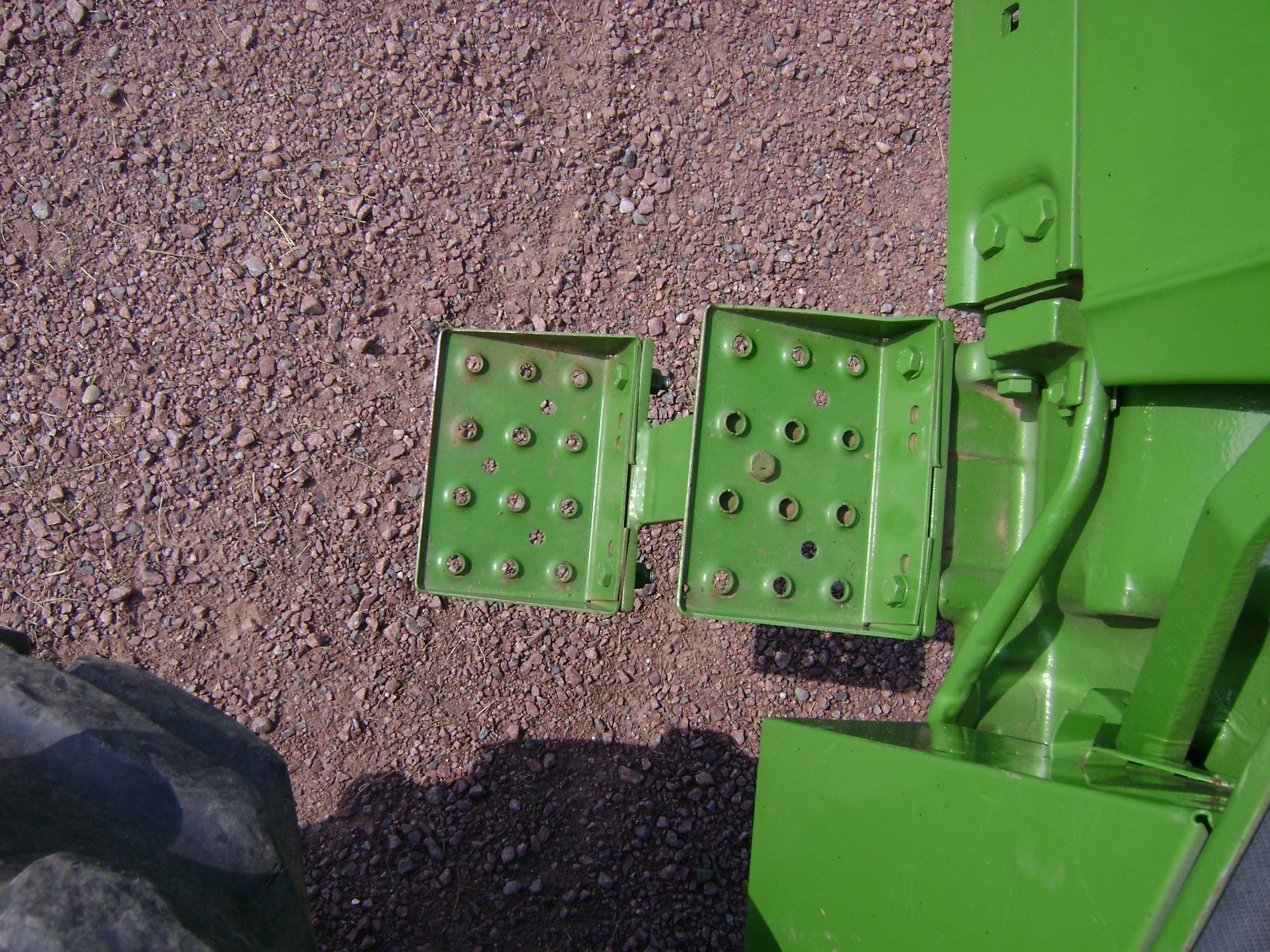 USA - STEP EXTENSION JOHN DEERE 2510 3010 4010 2520 3020 4020 BARE ...