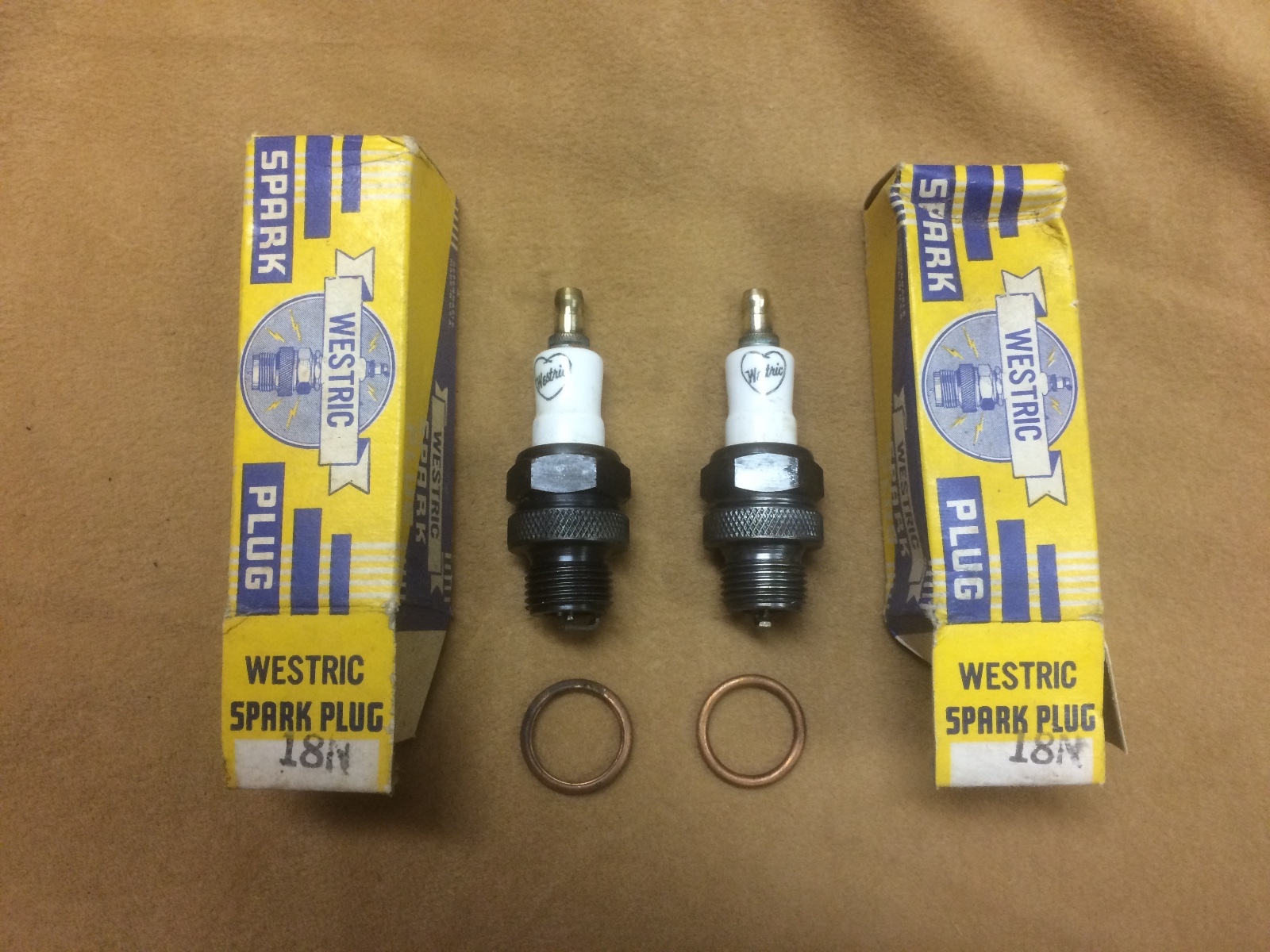 NOS vintage Westric porcelain top, 18N spark plugs w/top & crush ring ...