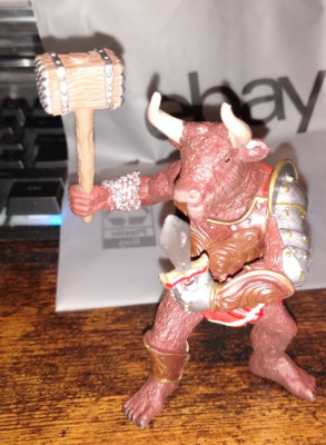 Papo 2006 Minotaur 4.5" Action Figure with Hammer and Knife Fantasy ...