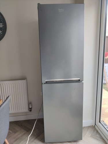 Beko CNG4692S 50/50 60cm 50/50 Free Standing 50/50 Fridge Freezer ...