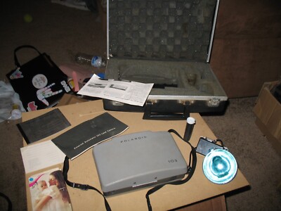 VTG 1960s POLAROID LAND CAMERA AUTOMATIC 103 WITH HARD CASE BULBS ...