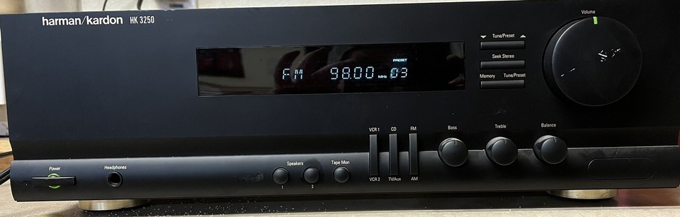 Vintage Harman Kardon HK 3250 FM Stereo Receiver And Two Infinity ...