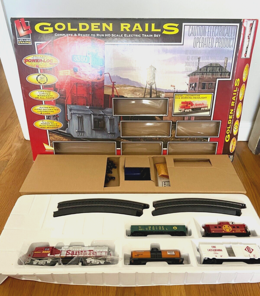 Life-Like Trains Golden Rails Complete &Ready Run Ho Electric Train Set ...