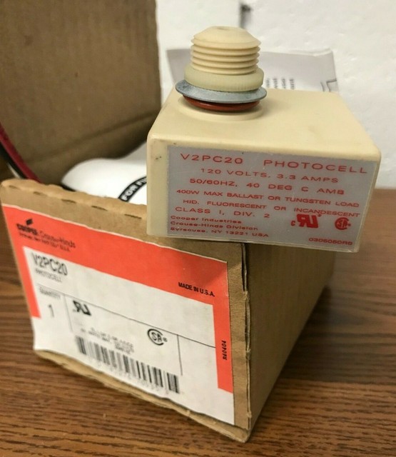Eaton Crouse-Hinds V2PC20 Photocell for sale online | eBay