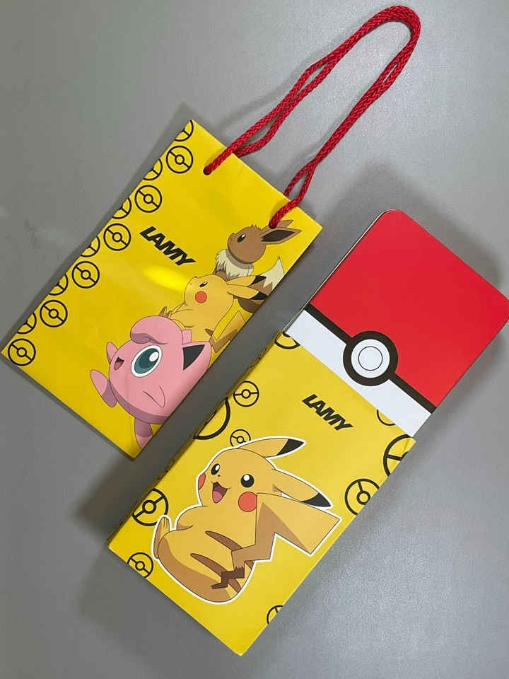 LAMY Safari Pokémon Collectable Fountain Pen Set –Pikachu/Eevee ...
