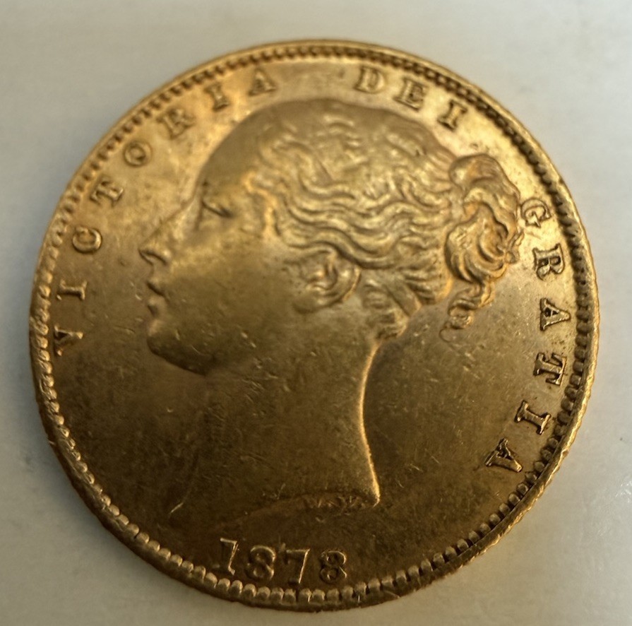 1878 Queen Victoria Young Head Shield Back Gold Sovereign Good Grade 8g ...