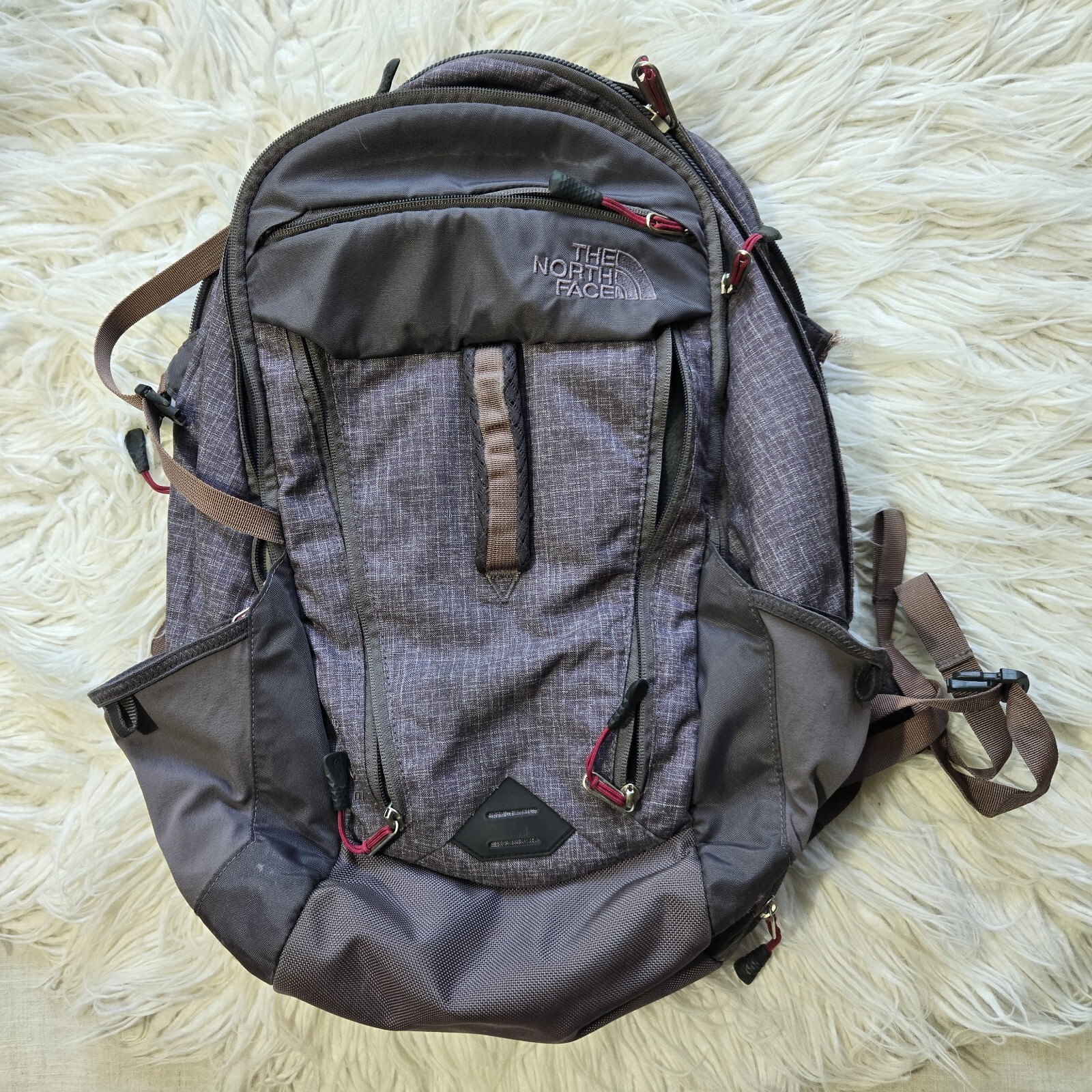 North Face Surge Laptop Backpack Rabbit Grey Heather/… - Gem