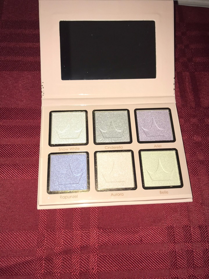 DISNEY PRINCESS HIGHLIGHTER PALETTE With Mirror NEW SNOW WHITE ...
