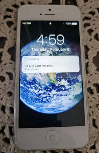2 (Two) Apple iPhone 5 A1428 White & Silver EXCELLENT Condition No Sim ...