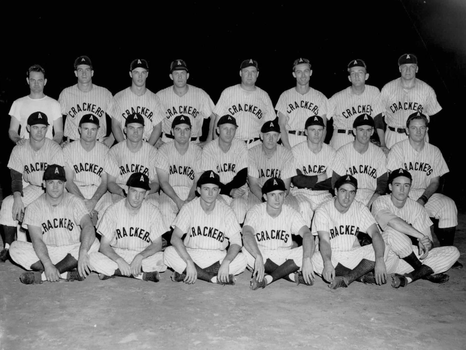 BRAVES LEGEND EDDIE MATHEWS 1950 PLAYING FOR THE ATLANTA CRACKERS TEAM ...