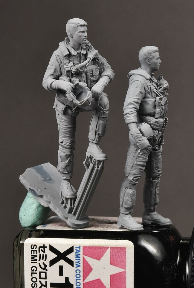 1/48 1980's USN U.S. NAVY F-14 PILOTS DUO unpainted R08-48 by R2 ...
