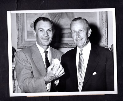 Ben Hogan with ball that won 1953 British Open Golf Press Photo Isaac ...