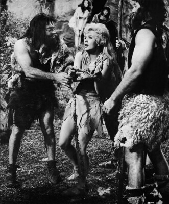 Joan Staley, Gregg Martell - Valley of the Dragons (1961) - 8 1/2 X 11 ...