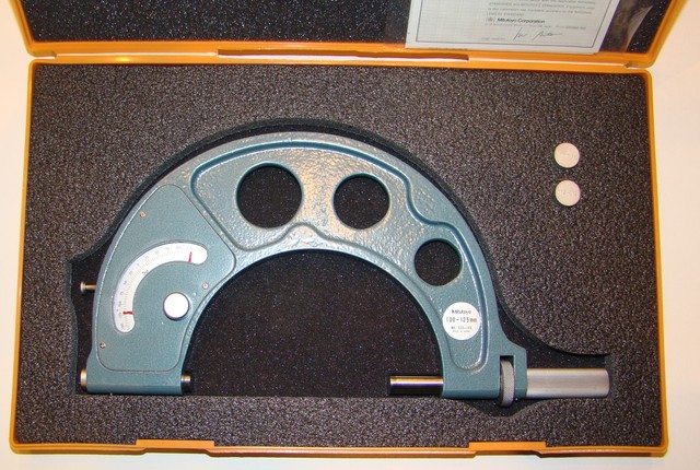 Mitutoyo Passameter mit Feinzeiger 100-125mm - (523-105) - Mit Rechnung ...