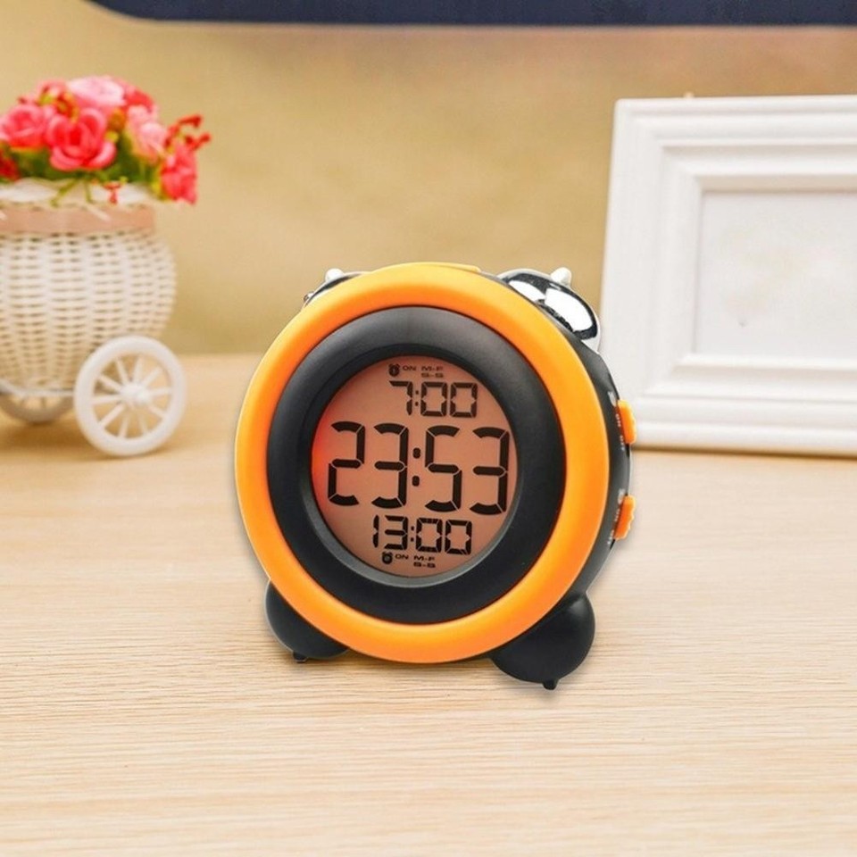 Digital Alarm Clock Color Screen Multiple Alarms Loud Ring and Night ...