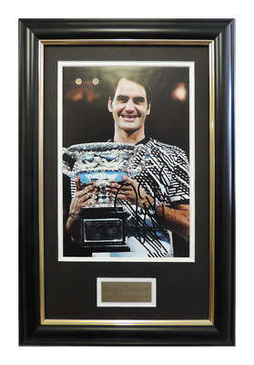 ROGER FEDERER AUSTRALIAN OPEN AND TENNIS WORLD CHAMPION SIGNED AND ...