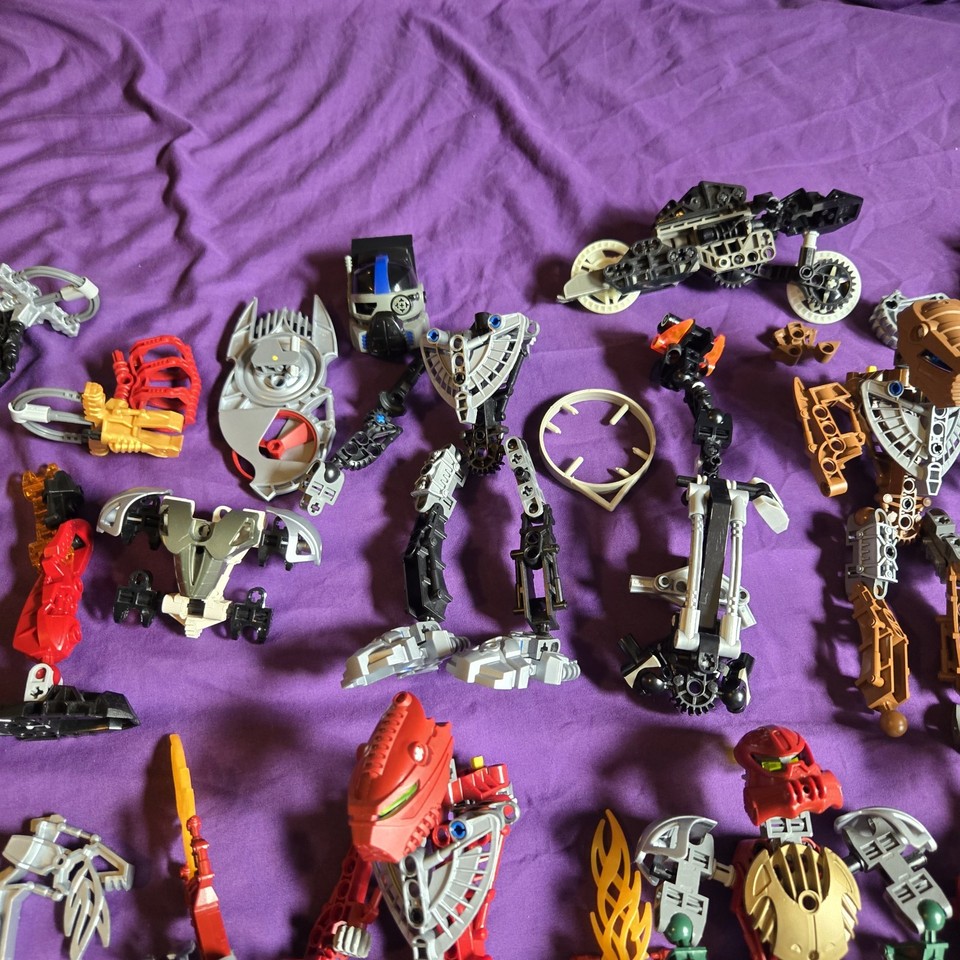 Lego Bionicle Parts Lot 200+ Pieces Weapons Armor Heads Torsos Limbs ...
