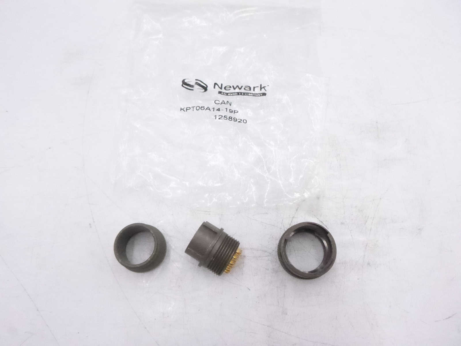 ITT Cannon KPT06A14-19P 19 Position Circular Connector Plug Male Solder ...