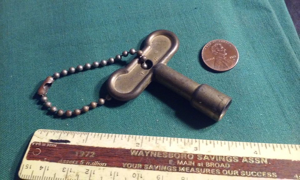 Vintage FR Brass Gas / Fireplace Line Ears Key 10-mm Diameter w/ Slant ...