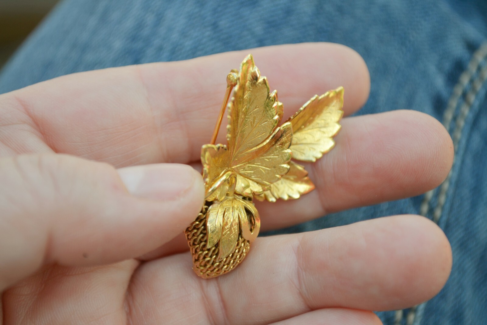 Vintage Wells 12k GF STRAWBERRY brooch pin dimensiona… - Gem