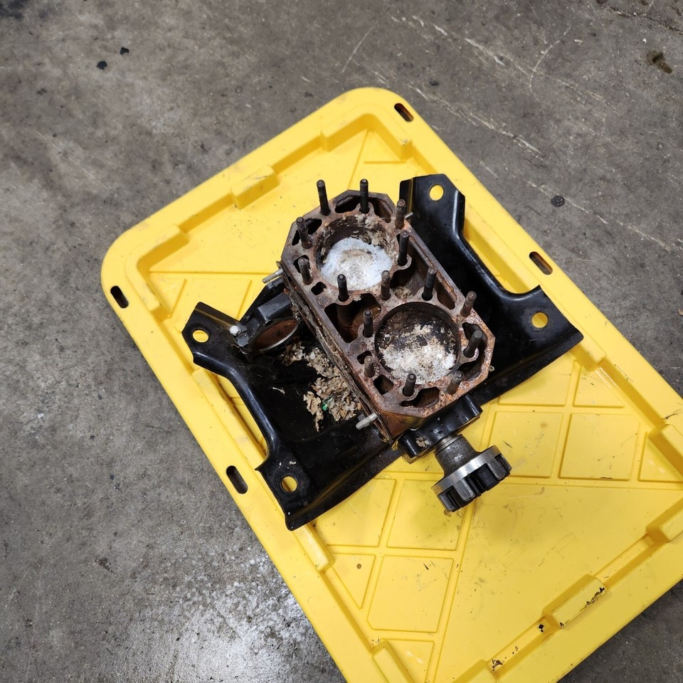 1979-1994 Kawasaki Js550 JS 550 JS440 440 Motor Engine Case Cases Crank ...