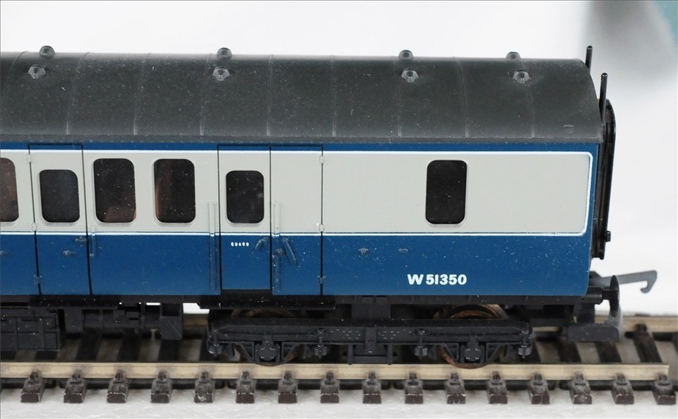 Lima 205147 - OO Gauge Class 117 DMBS (powered) in BR Blue & grey ...