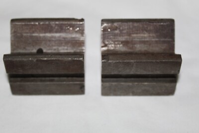 Blocks - Brown Sharp V-Block