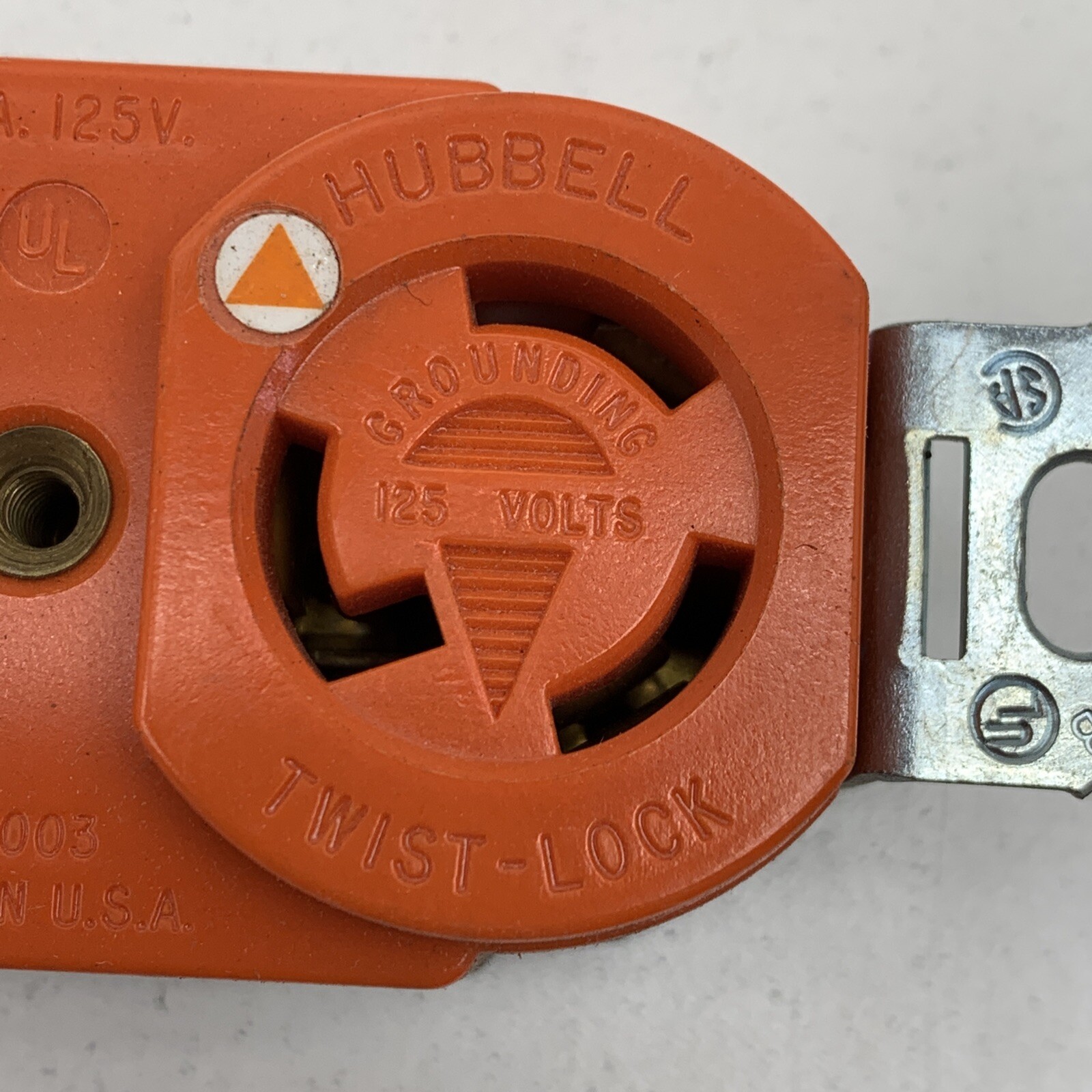 Hubbell IG4700 Twist Lock Isolated Ground Locking Receptacle NEMA L5 ...