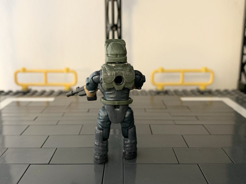 Halo Mega/Construx Halo Infinite ODST Marine with VK78 Commando Rifle ...