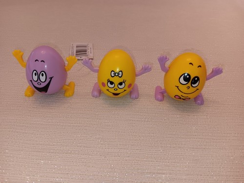 Vintage Wind Up crab walking moving legs arms silly face Easter eggs ...