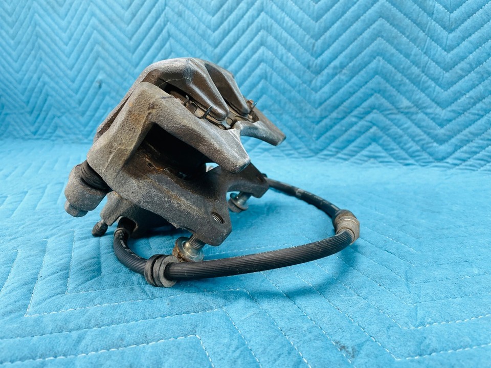 Mitsubishi Outlander GT Front Passenger Brake Caliper w/ Pads & Hose 10 ...