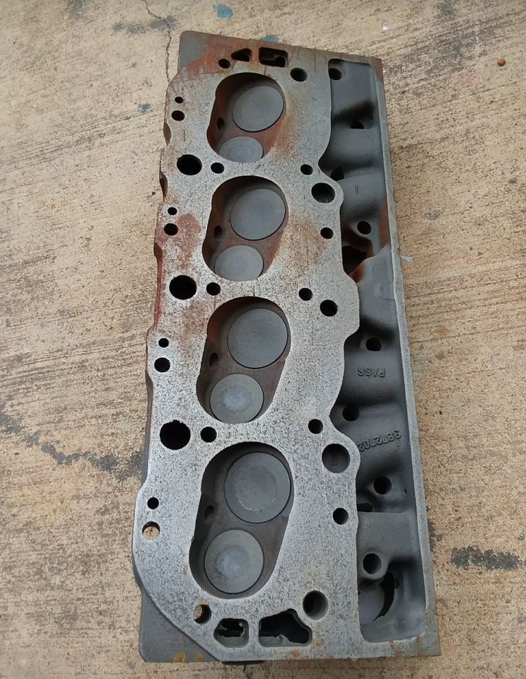 1 PAIR Big Block Chevy Large Oval Port Heads 3872702 396 427 TWO HEADS ...