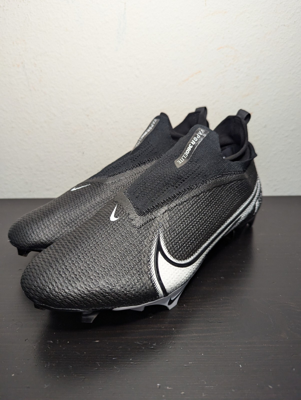 Nike Vapor Edge Elite 360 Flyknit 13 Wide Black White Football Cleats ...