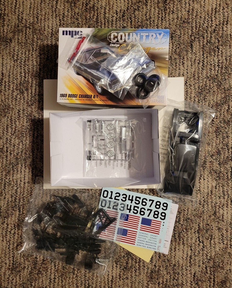 MPC Country Dodge Charger 1969 Model Car kit | eBay