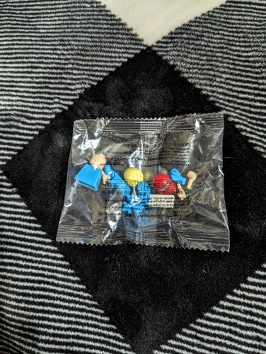 President Donald Trump Lego Figure With MAGA Hat New In Pack | eBay