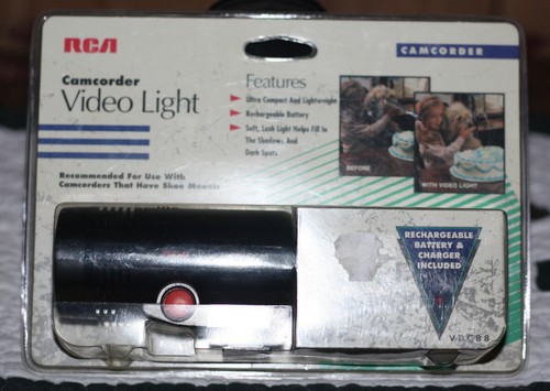 RCA Camcorder Video Light 1993 Rechargeable Battery & Charger Incl NIB ...