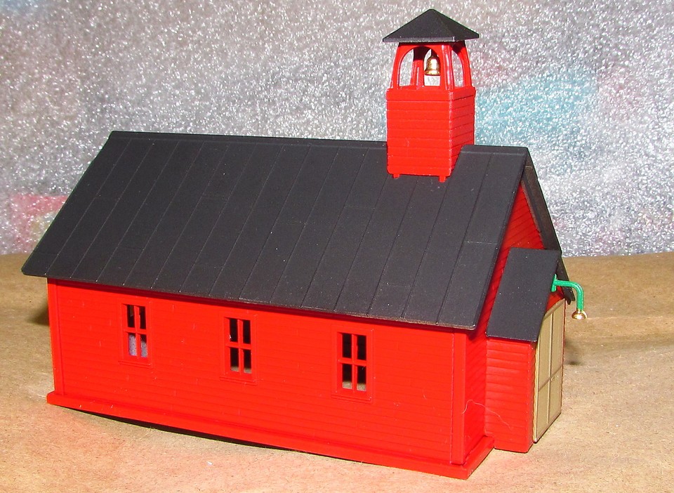 CHURCH KIT 4105 BY IHC EASILY MAKES OTHER STRUCTURES, IN HO SCALE, NEW ...