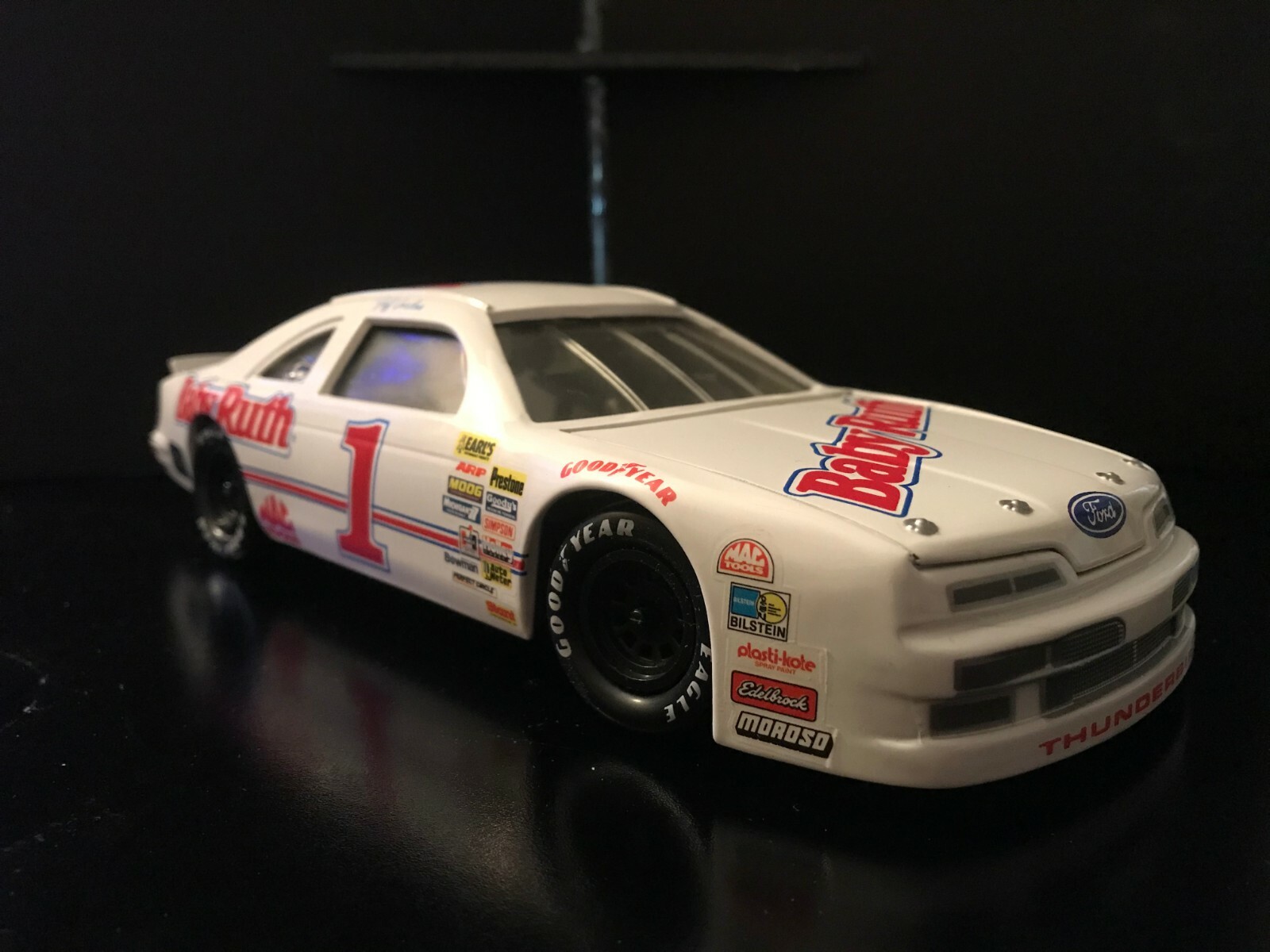 #1 Jeff Gordon Baby Ruth - Revell -1:24 Scale - NASCAR | eBay