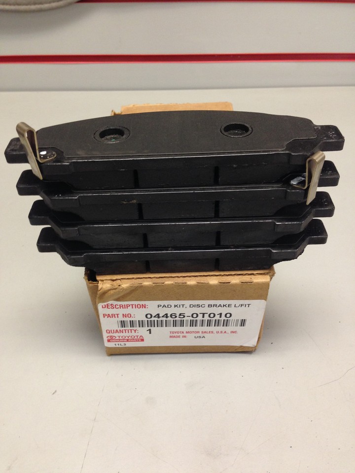 2009-2016 TOYOTA VENZA FRONT Brake Pads NEW Genuine Toyota OEM 04465 ...