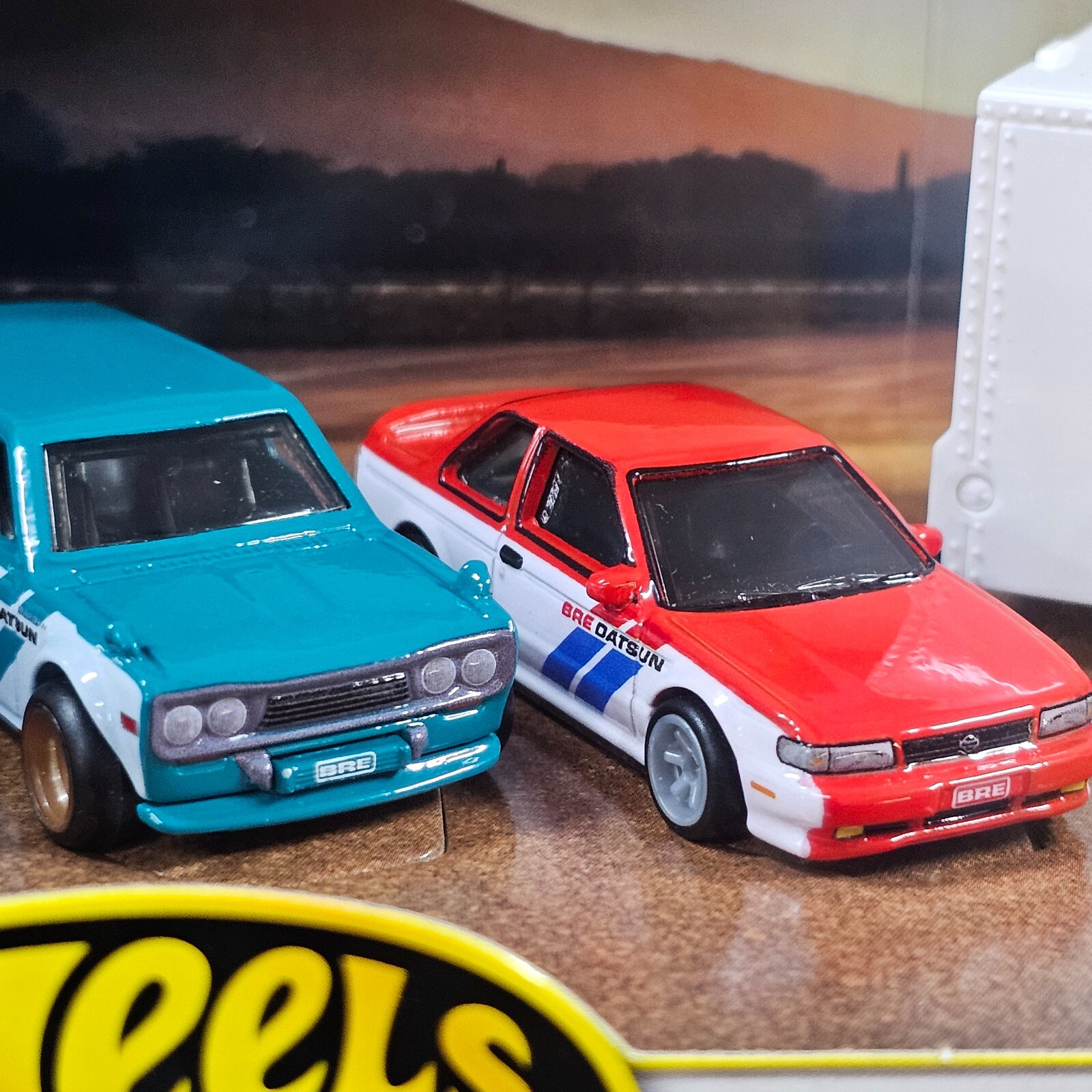HOT WHEELS PREMIUM BOX DATSUN BRE GARAGE 2024 INDIVIDUAL MODEL -Choose ...