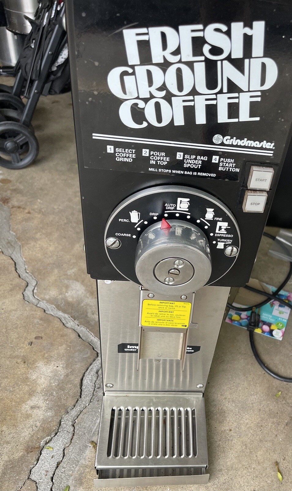 Grindmaster - 875S - Heavy Duty Retail Coffee Grinder with 3 Lb Hopper ...