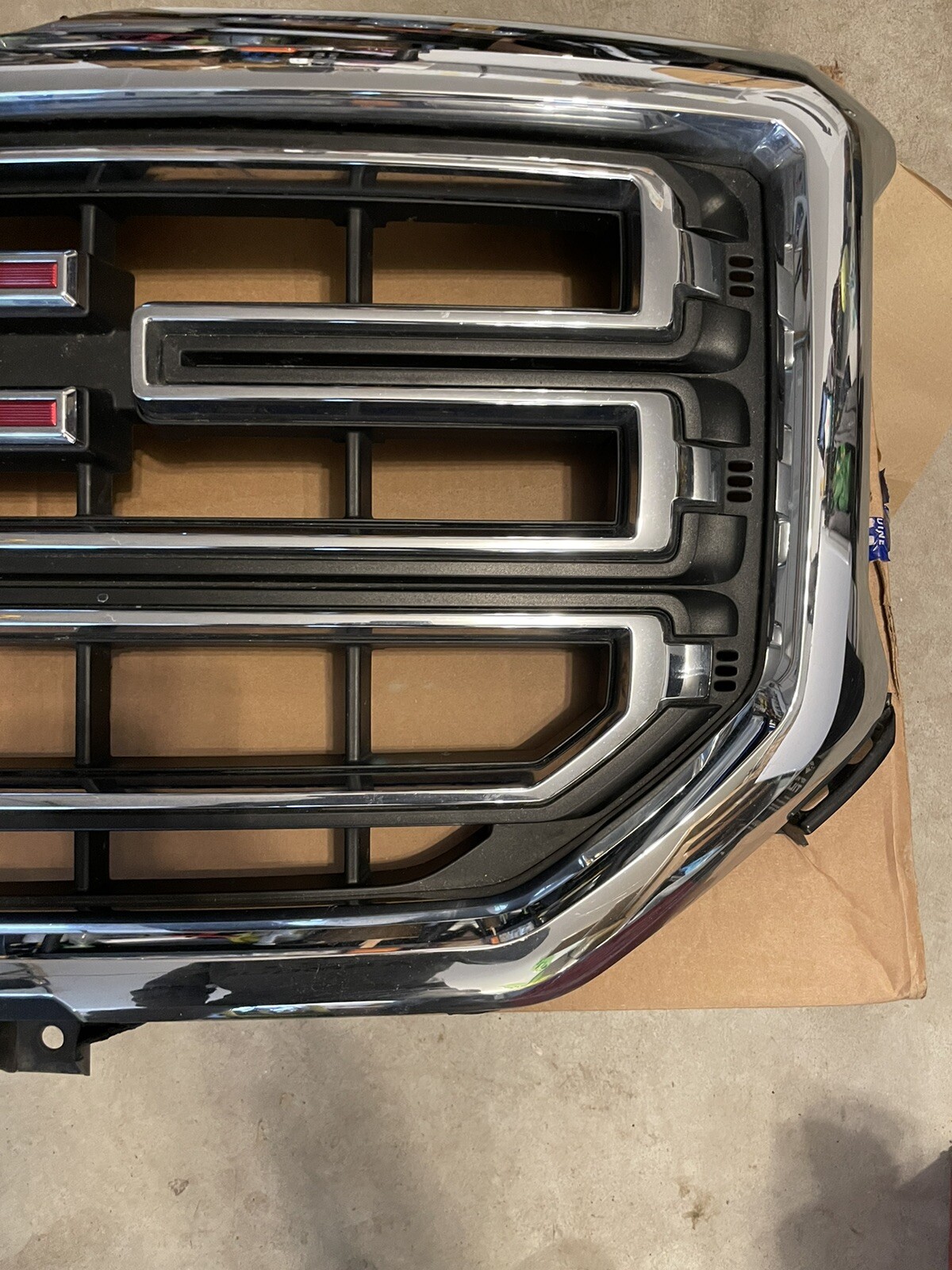 2016-2018 (2019 Classic ONLY) GMC Sierra 1500 Grille OEM 23496235 ...