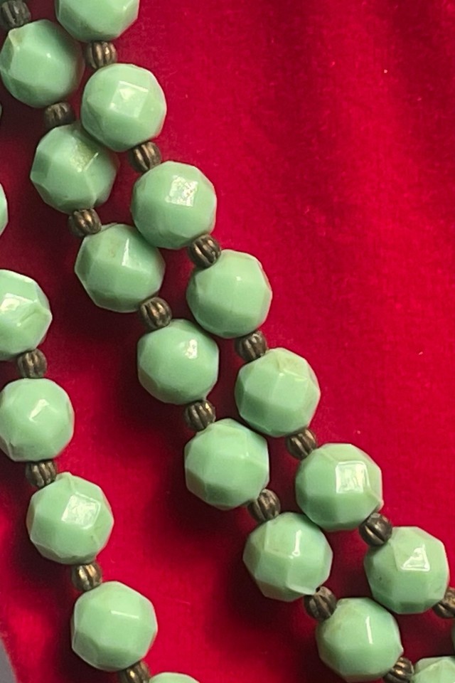VTG Minty green faceted beads interspersed with brass beaded Necklace ...