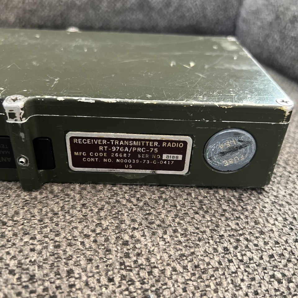 2 Vintage Military Receiver Transmitter Radios RT-976A PRC-75 1/1 on ...
