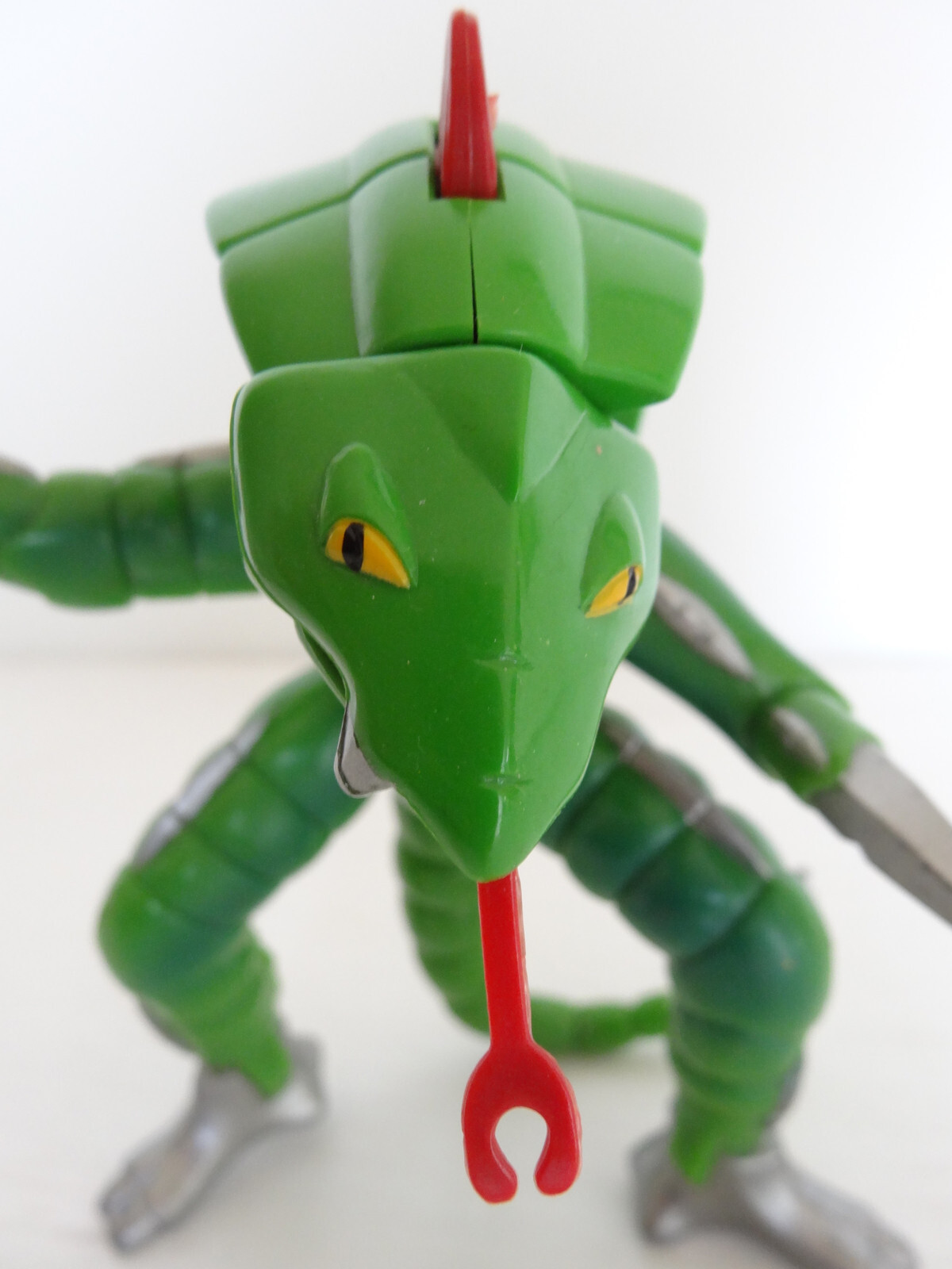 Mighty Morphin Power Rangers PYTHOR Alien Action Figure 1994 | eBay