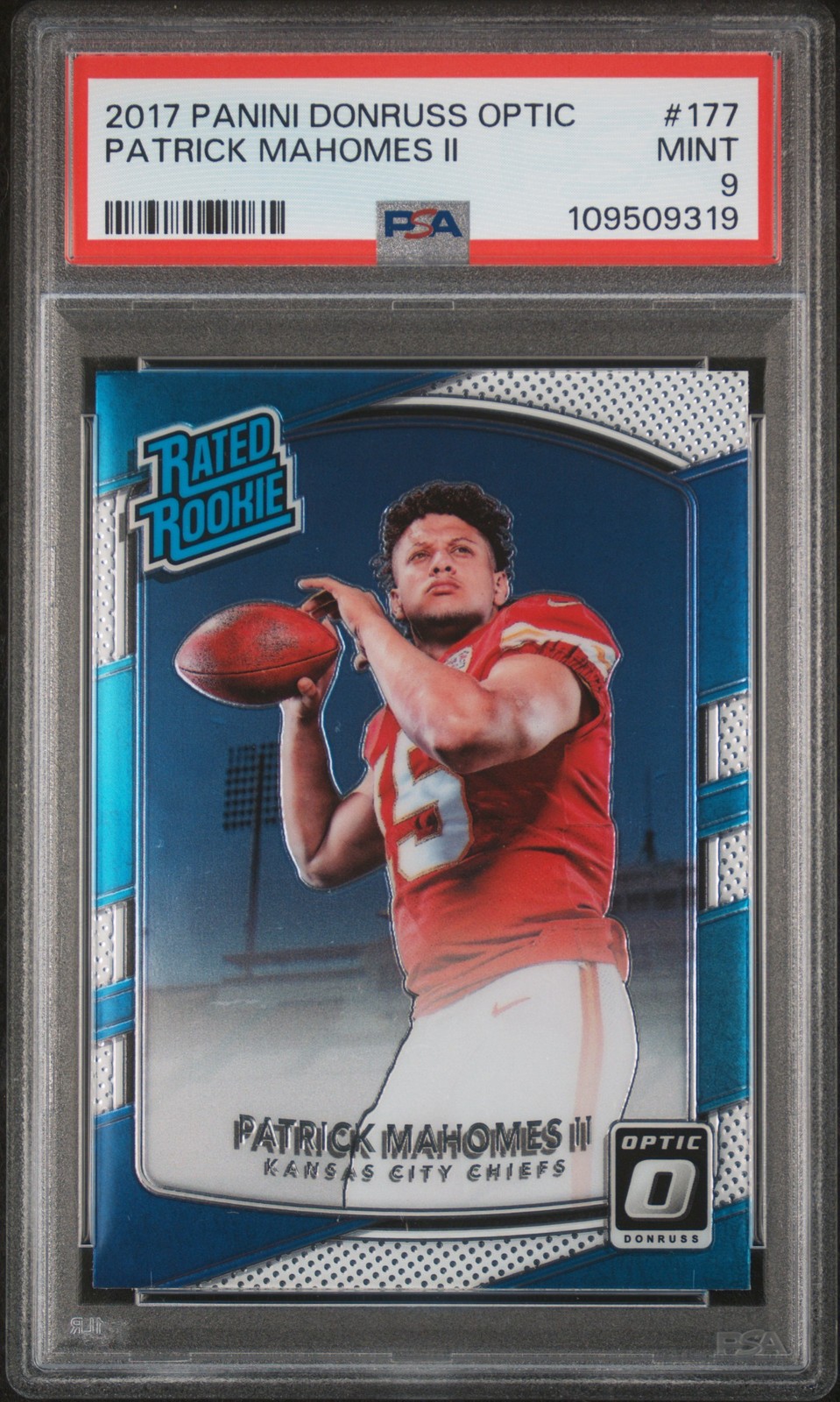 Top 10 Patrick Mahomes Rookie Cards for (Mostly) Less Than $100