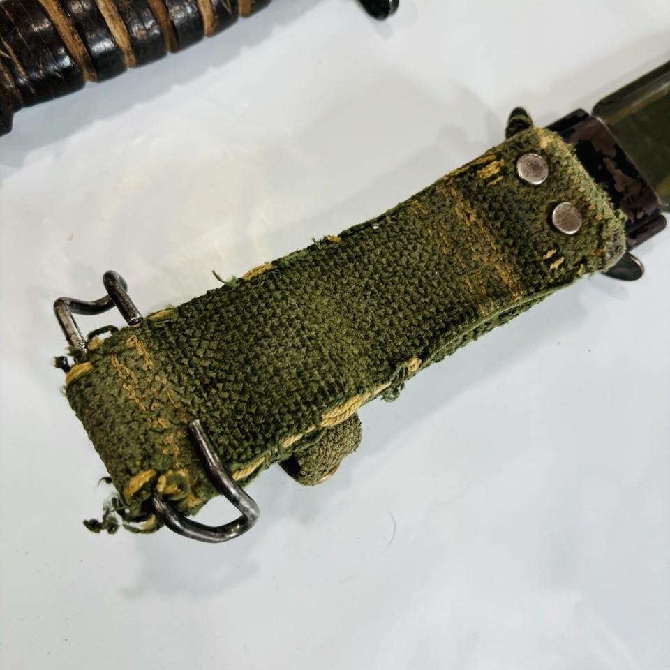 U.S.M4 Bayonet-Knife with Leather Grip and USM8A1 Scabbard Vintage ...