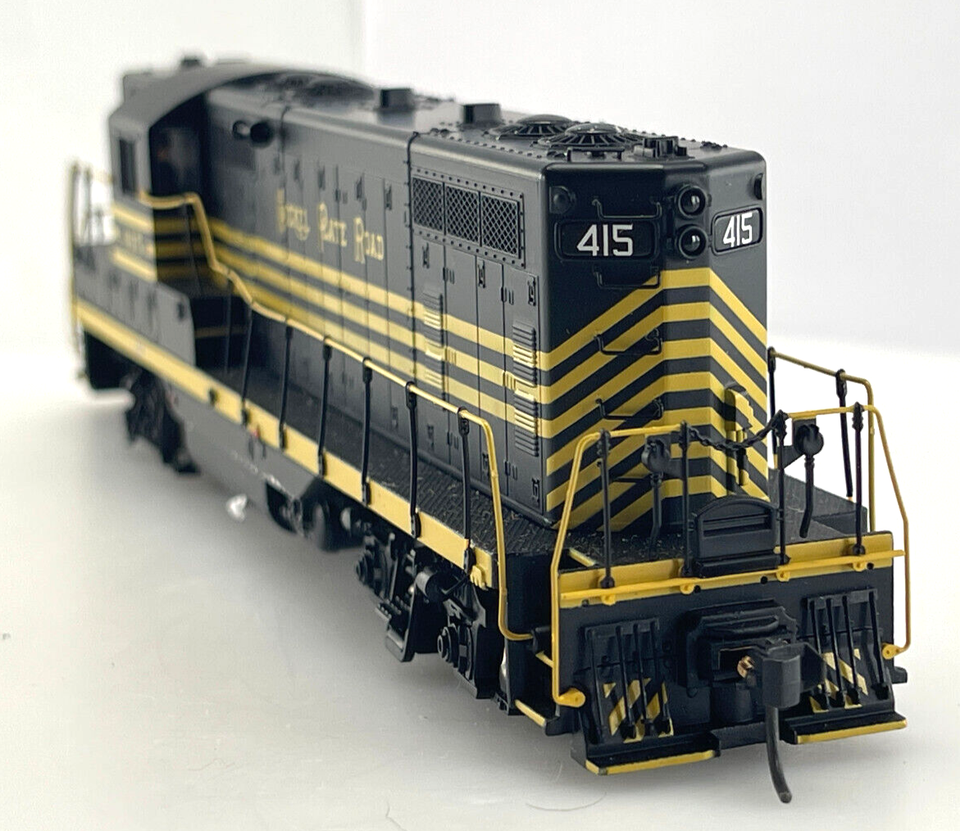Atlas HO Item #844 GP-7 Diesel Locomotive Nickel Plate Road #415 w ...