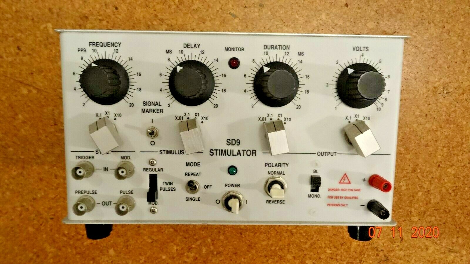 ASTRO-MED GRASS NATUS NEUROLOGY SQUARE PULSE STIMULATOR, MODEL SD9 K | eBay